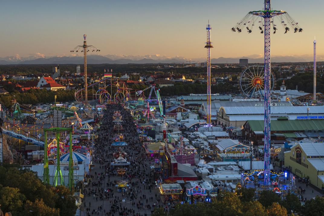 Opening hours of the Munich Oktoberfest from 20.9 to 5.10 2025 ...