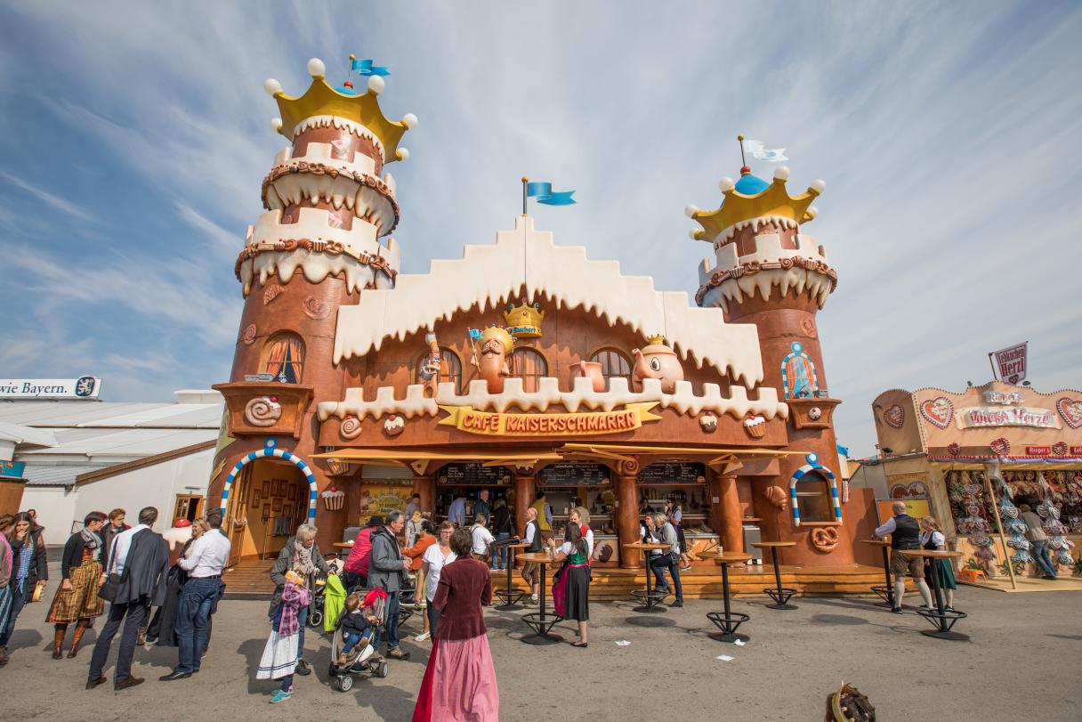 Oktoberfest tents: All large and small beer tents at a glance ...